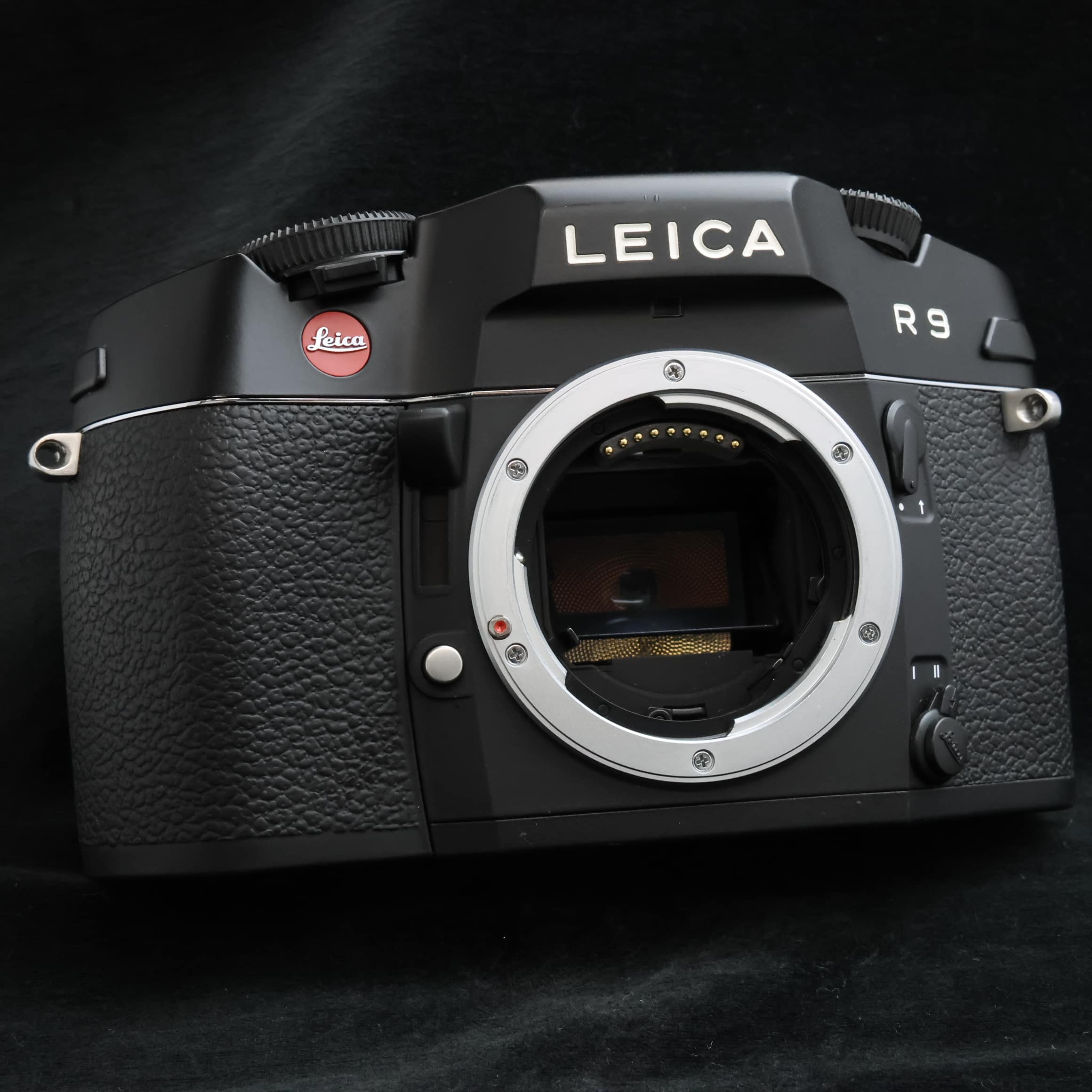 (中古)Leica (ライカ) R9 Betriebsk ブラック（商品ID：3717013771915）詳細ページ | デジタルカメラ ...